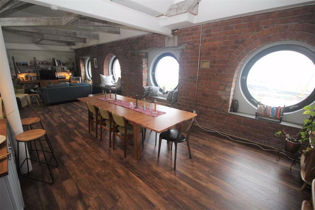 Gourock Ropeworks, Port Glasgow 2 bed flat - £179,900
