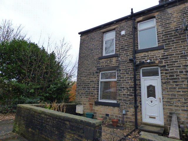 Chester Street, Boothtown, Halifax, HX3 2 bed terraced house - £525 pcm ...