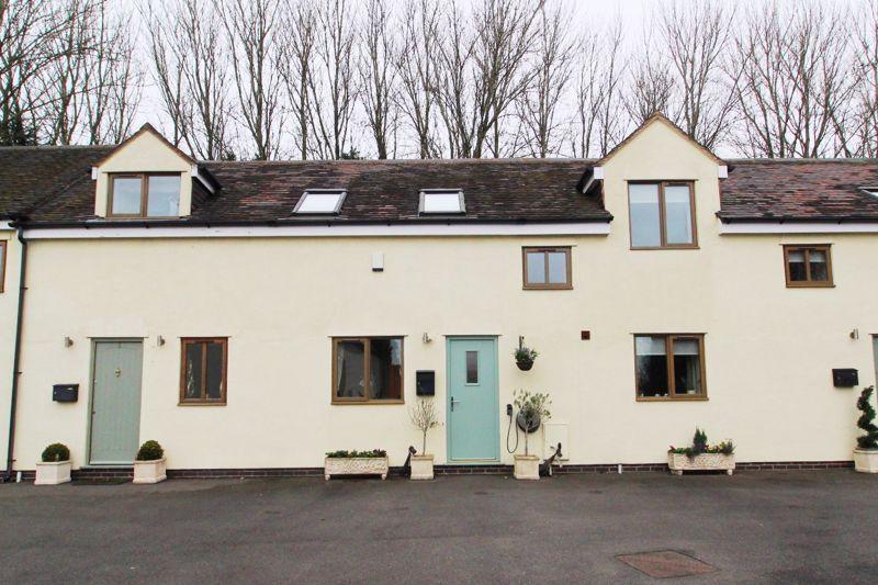 Calderfields Farm, Aldridge Road... 3 bed barn conversion - £350,000