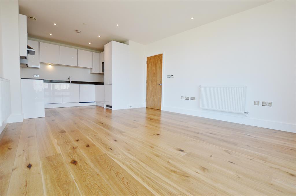 Thanet Tower, Caxton Street North... 2 bed flat - £1,600 pcm (£369 pw)