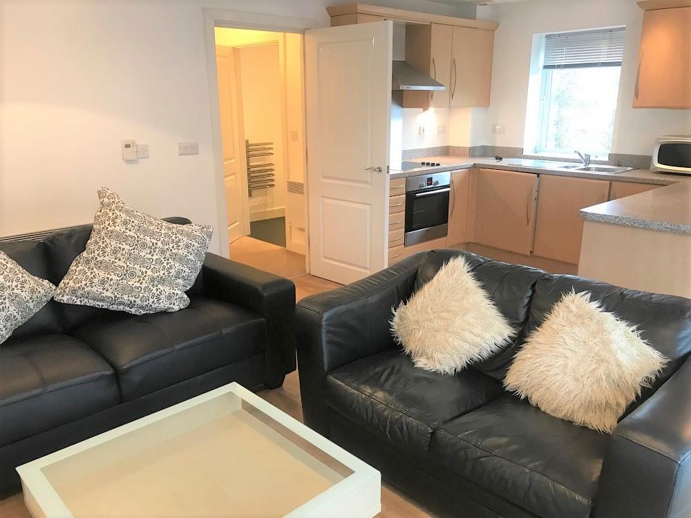 murray court Cornmill View, Horsforth, Leeds, LS18 2 bed apartment - £ ...