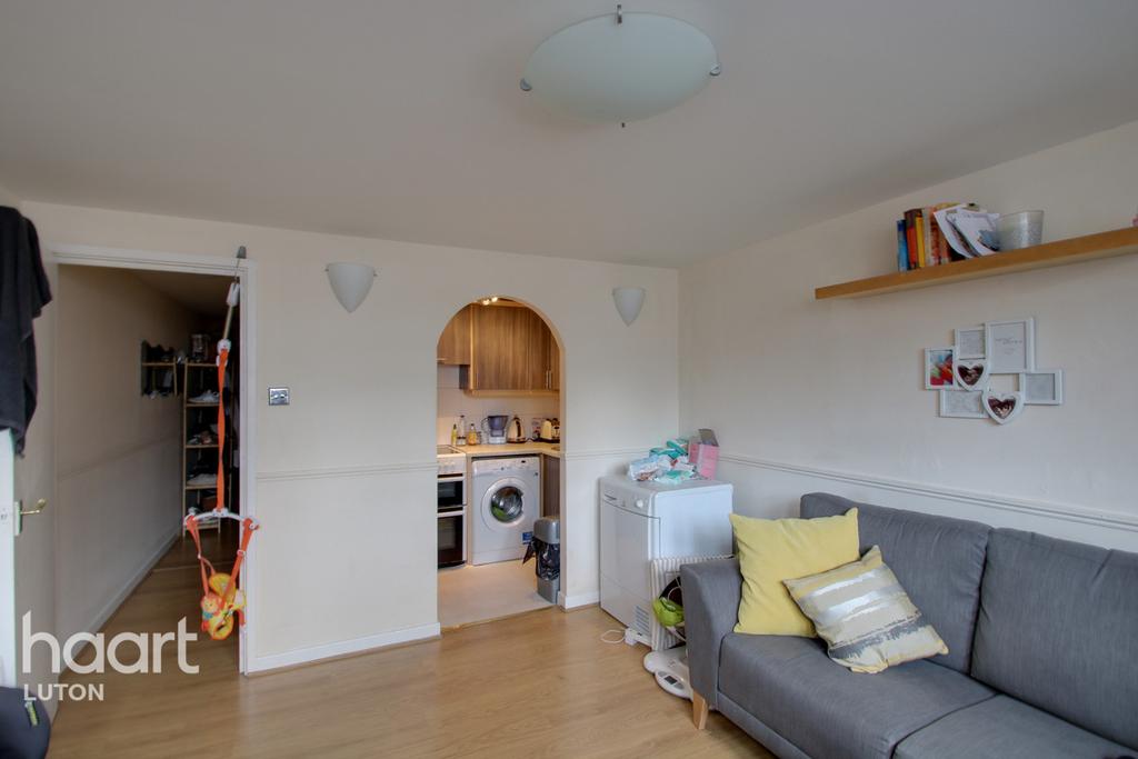 John Street, Luton 1 bed apartment - £120,000