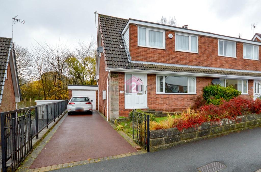 Bowman Close, Charnock, Sheffield 3 bed semi-detached house - £180,000