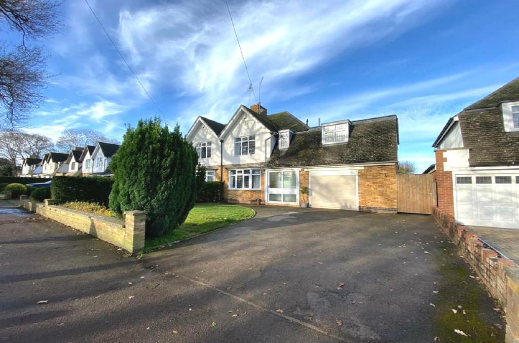 Overstone Road, Sywell... 3 bed semi-detached house - £465,000