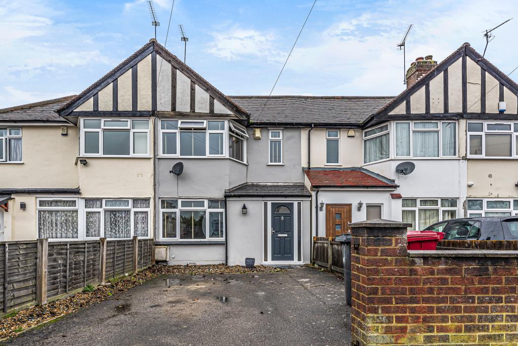 Slough, Berkshire, SL1 3 bed terraced house - £375,000