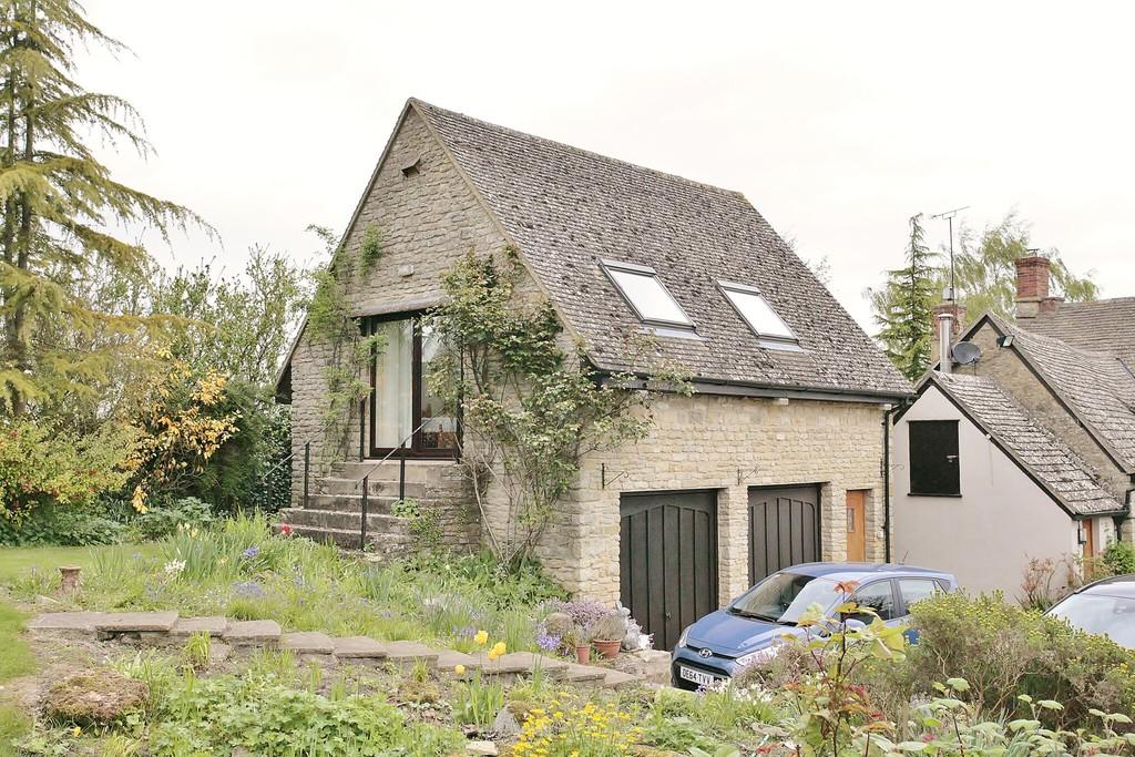 GAGINGWELL Studio - £750 pcm (£173 pw)