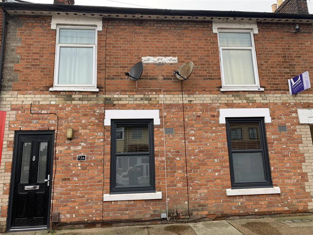 Cauldwell Hall Road, Ipswich 1 bed flat - £110,000