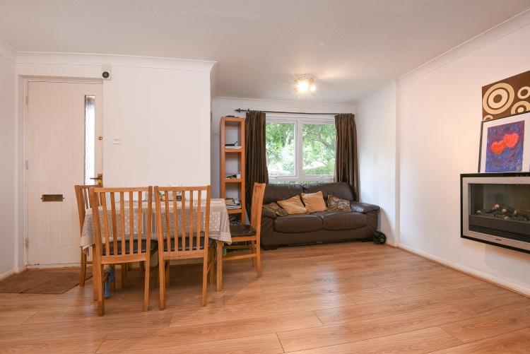 Bywater Place London SE16 1 bed apartment - £1,000 pcm (£231 pw)