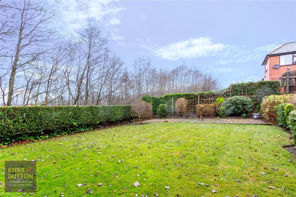 Whitworth Road, Shawclough, Rochdale, Greater Manchester, OL12 3 bed ...