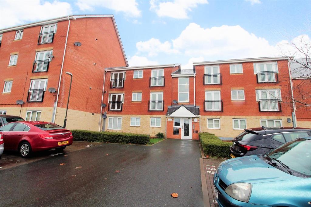 Signet Square, Lower Stoke, Coventry 2 bed apartment - £130,000