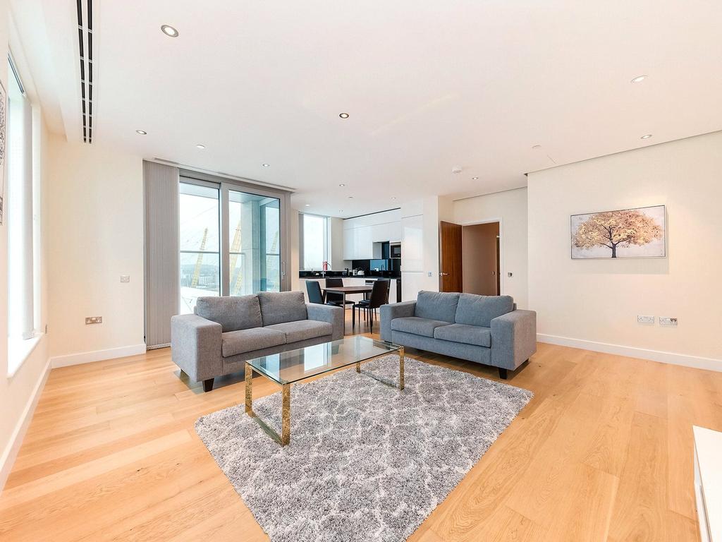 Arora Tower, 2 Waterview Drive, SE10 2 bed apartment - £2,383 pcm (£550 pw)
