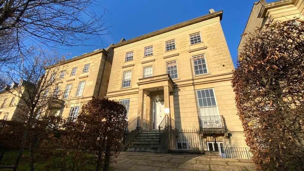 Kings Road, Reading, Berkshire, RG1 2 bed apartment - £1,500 pcm (£346 pw)
