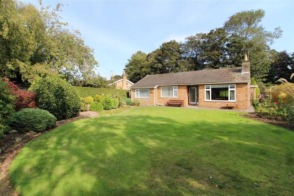 Hall Close, Nafferton, East Yorkshire 3 bed detached bungalow - £200,000