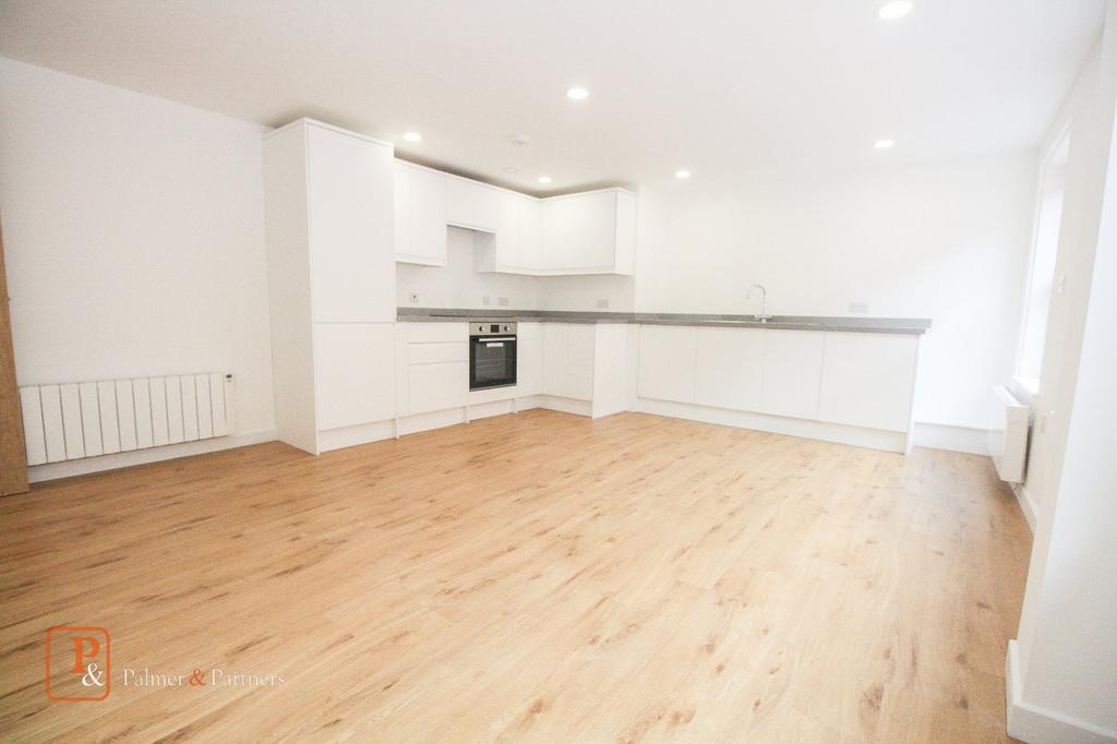 Trinity House, Colchester, Essex, CO1 1 bed apartment - £900 pcm (£208 pw)