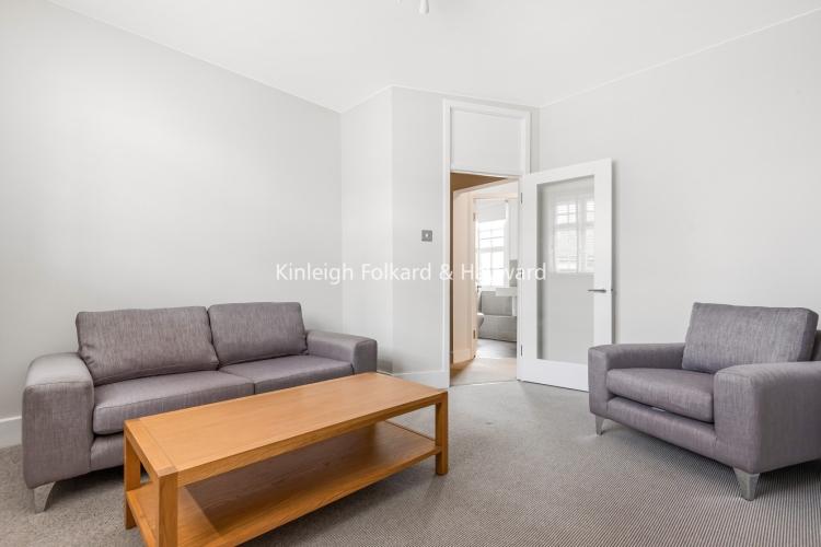 Portland Street Walworth SE17 2 bed flat - £1,350 pcm (£312 pw)