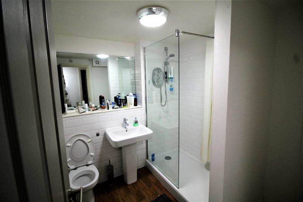 Flat 3 St Anne's Well 4 bed flat - £2,340 pcm (£540 pw)