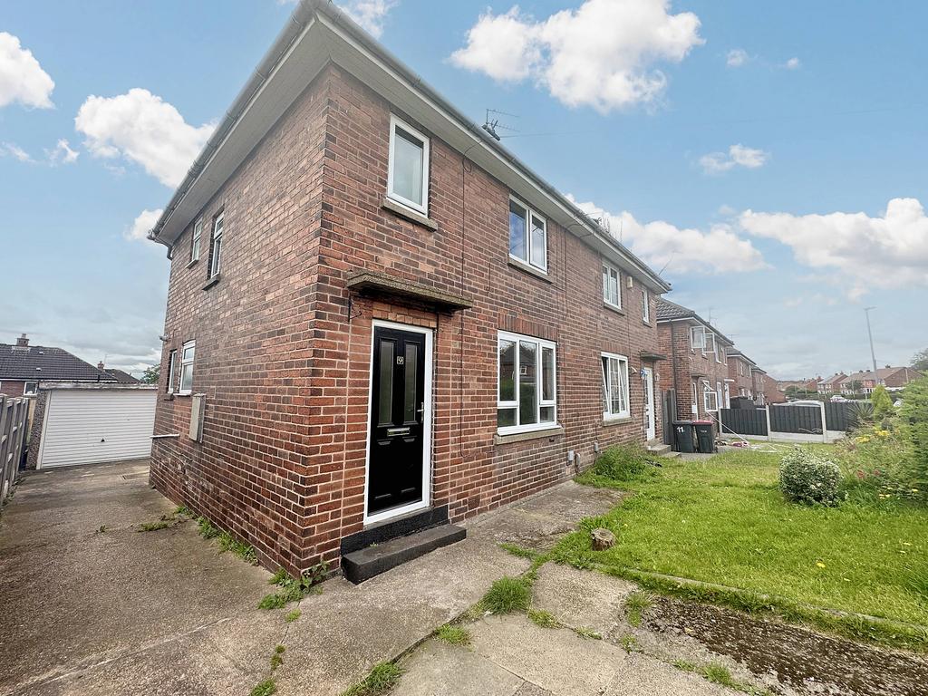Thorntree Road, Thorpe Hesley... 3 bed semi-detached house - £825 pcm ...