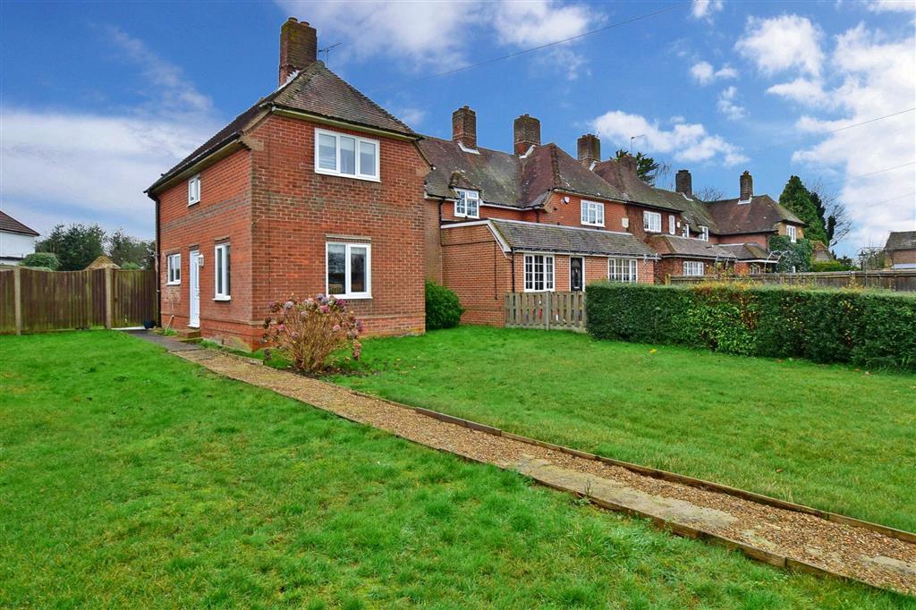 Heath Road, Linton, Maidstone, Kent 3 bed end of terrace house - £440,000