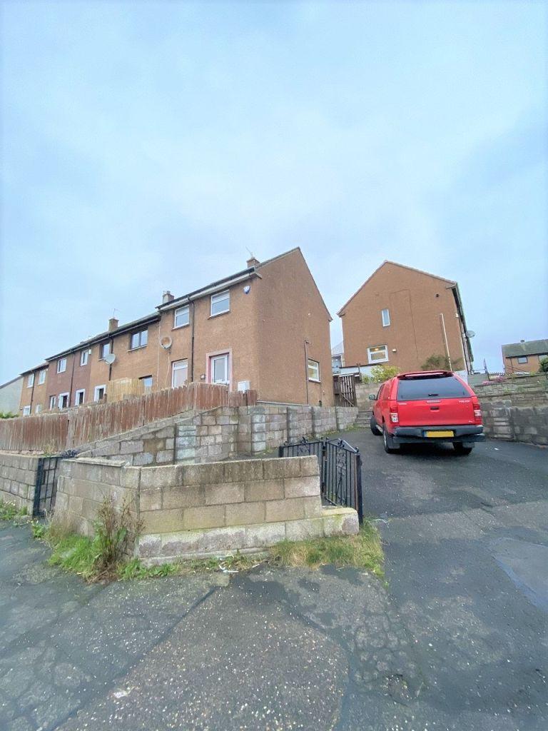 Fintry Crescent, Dundee, DD4 9EU 2 bed semi-detached house - £650 pcm ...