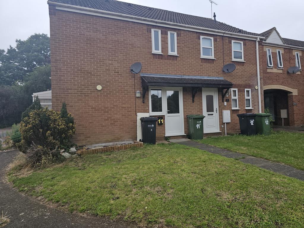 Caxton Court, Kings Lynn PE30 1 bed terraced house - £700 pcm (£162 pw)