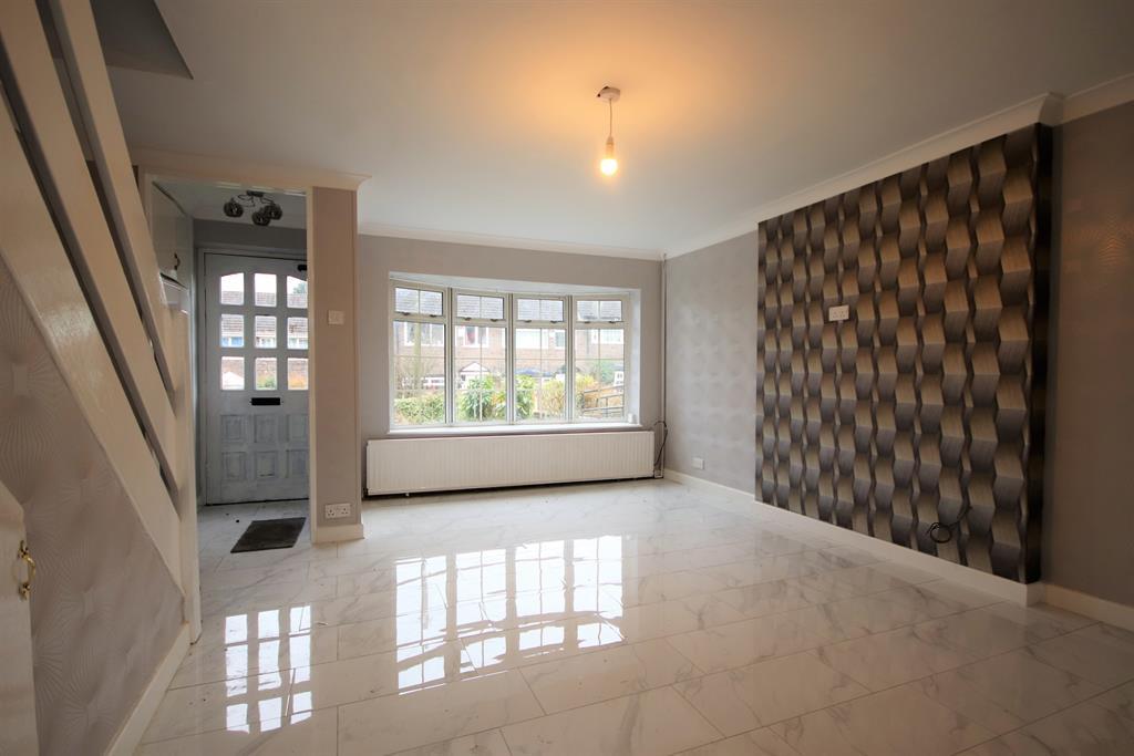 Alpine Drive, Leigh, WN7 5HT 3 bed end of terrace house - £115,000