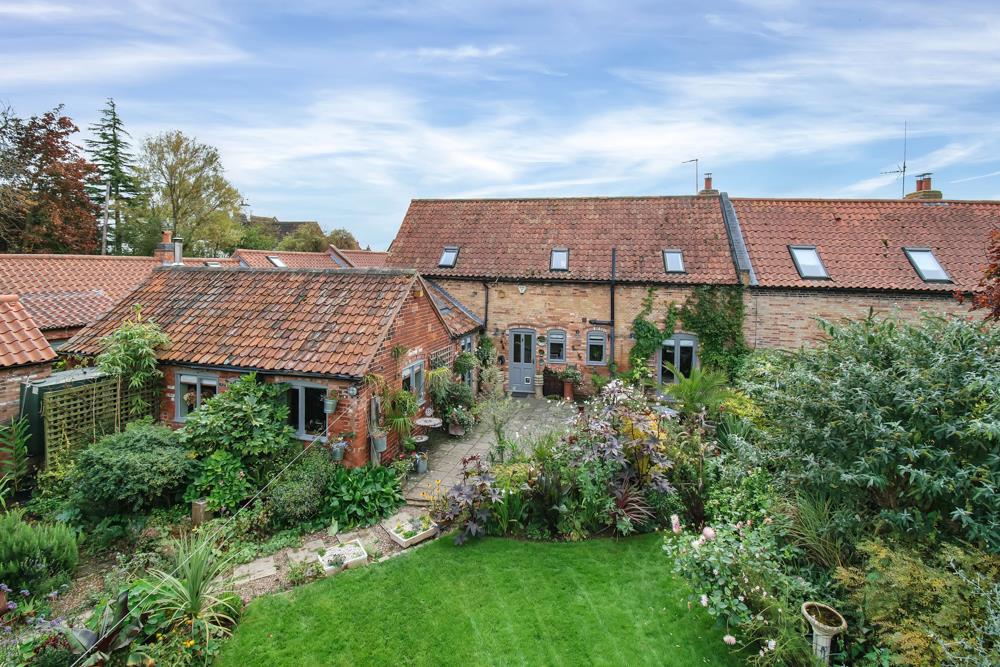 Brandhills View, Alverton, Nottingham 2 bed barn conversion - £425,000