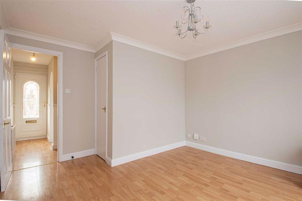 Barnstaple Court, Furzton, Milton Keynes 1 bed terraced house - £775 ...