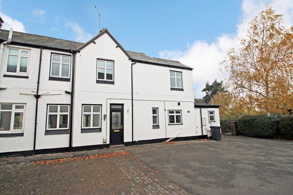 Hall Gardens, Witherley, Nr Atherstone 3 bed semi-detached house - £995 ...