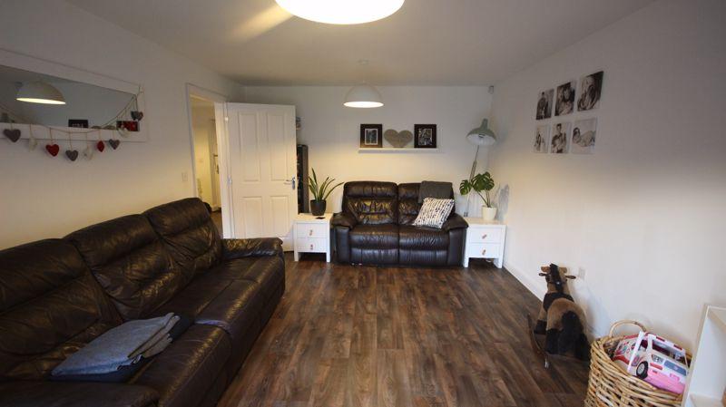 Bunker Square, Exeter 5 bed property - £2,250 pcm (£519 pw)