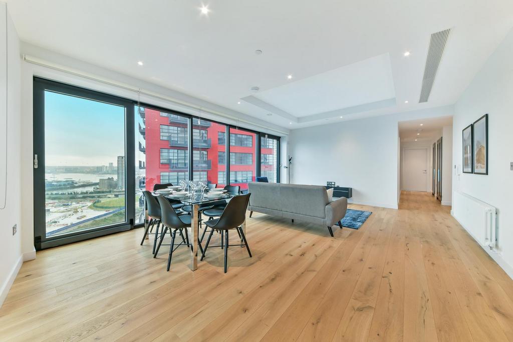 Corson House, London City Island, E14 0TP 3 bed apartment to rent - £ ...