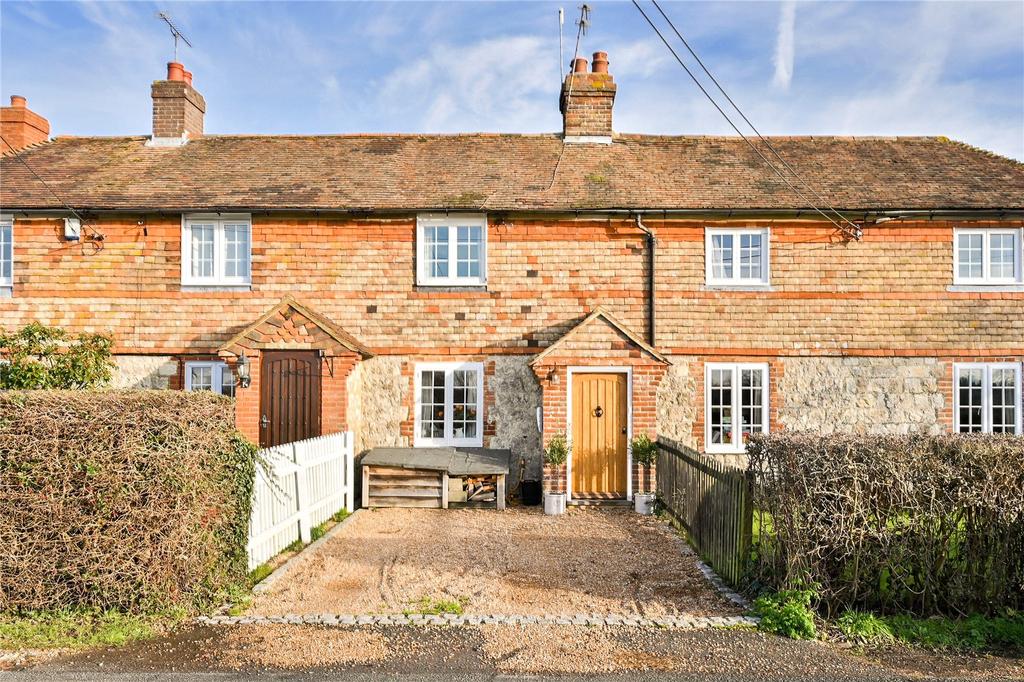 Chequer Tree Cottage, Chequer Tree... 3 bed terraced house - £475,000