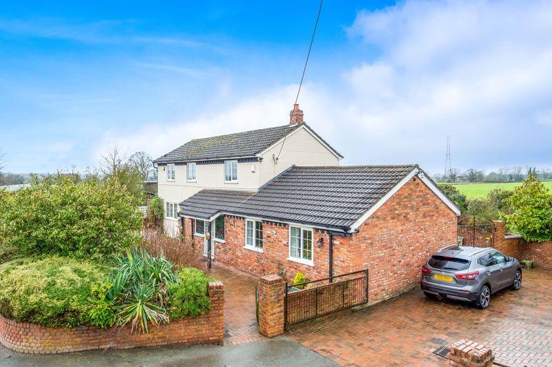 Welsh Frankton, Whittington, Oswestry 3 bed detached house - £325,000