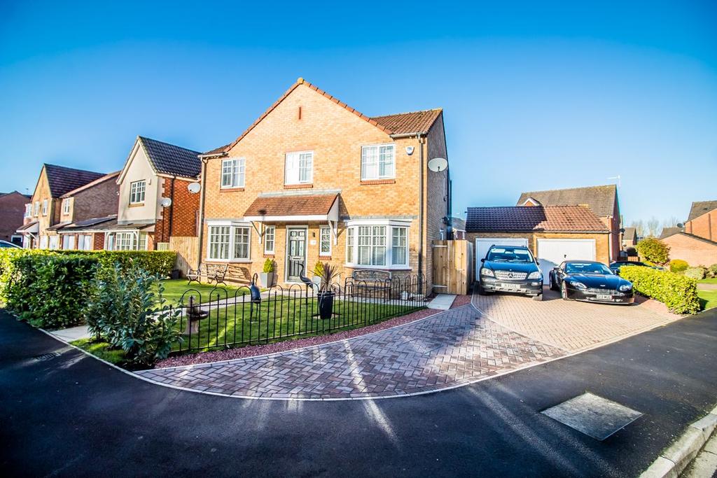 Chipchase Court, Woodstone Village... 4 bed detached house - £335,000