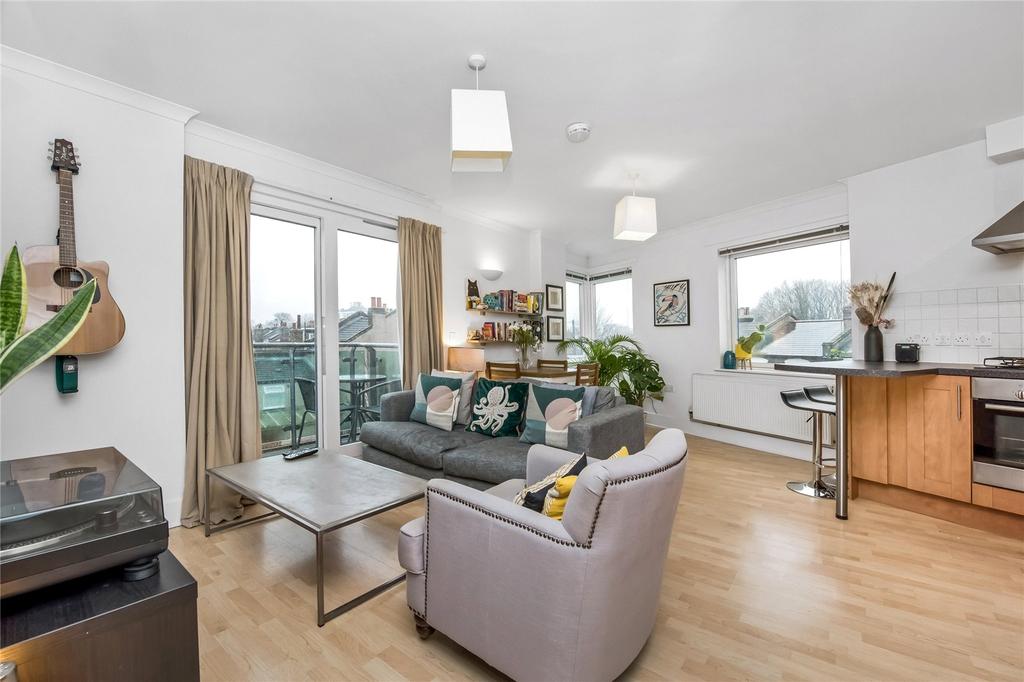 Evan Cook Close, Peckham, SE15 2 bed apartment - £1,650 pcm (£381 pw)