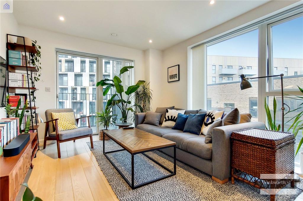 Atkins Square, Dalston Lane, London, E8 2 bed apartment - £1,998 pcm (£ ...