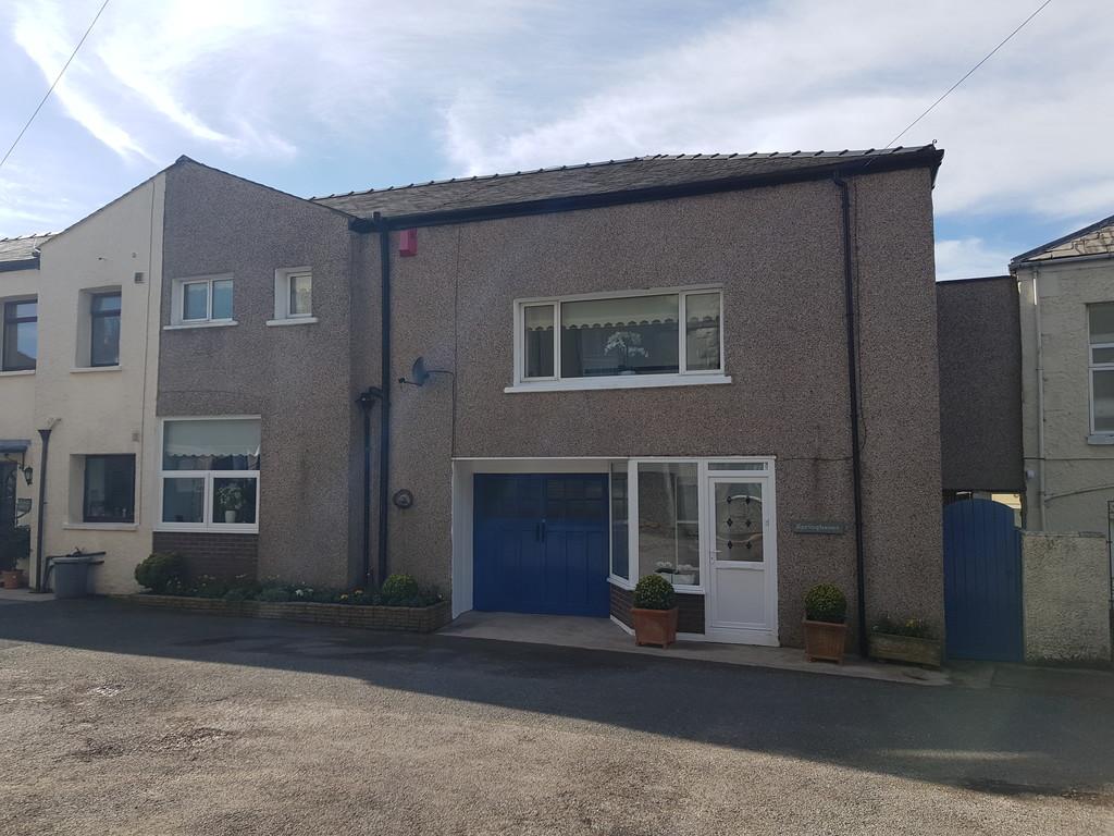 Springholme, Springfield Road... 3 bed semi-detached house - £350,000