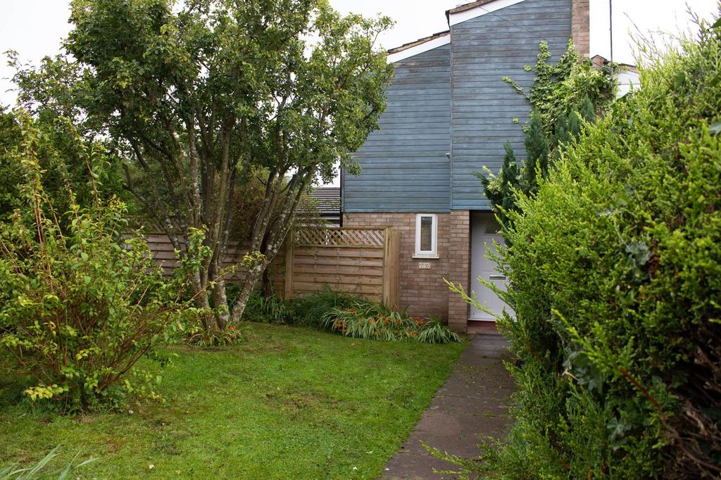 Crossways, Peterchurch, Hereford... 3 bed terraced house - £130,000