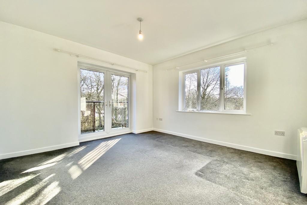 Horsforth House, Horsforth 2 bed apartment - £765 pcm (£177 pw)