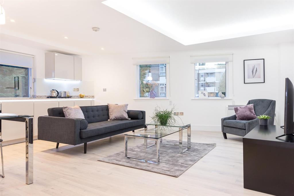 Ostro House, Finchley Road, NW2 2 bed apartment - £1,907 pcm (£440 pw)