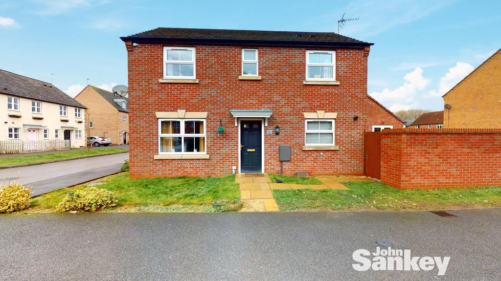 Ocean Drive, Warsop, Mansfield 3 bed detached house - £185,000