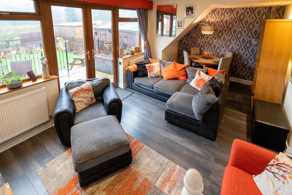 Edgworth Views, School Lane, Bolton, BL7 3 bed mews - £284,950