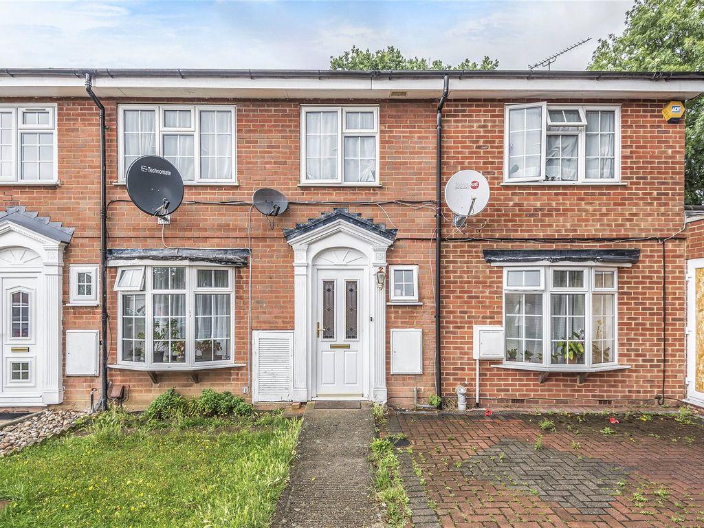 Verwood Road, North Harrow HA2 5 bed terraced house - £2,195 pcm (£507 pw)