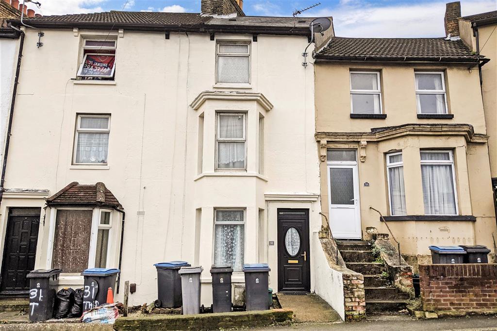 Tower Hamlets Road, Dover, Kent 3 bed terraced house - £130,000