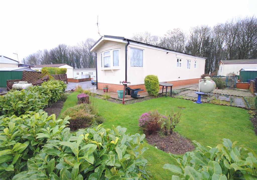 Newfield Chase, Garforth, Leeds, LS25 2 bed park home - £95,000