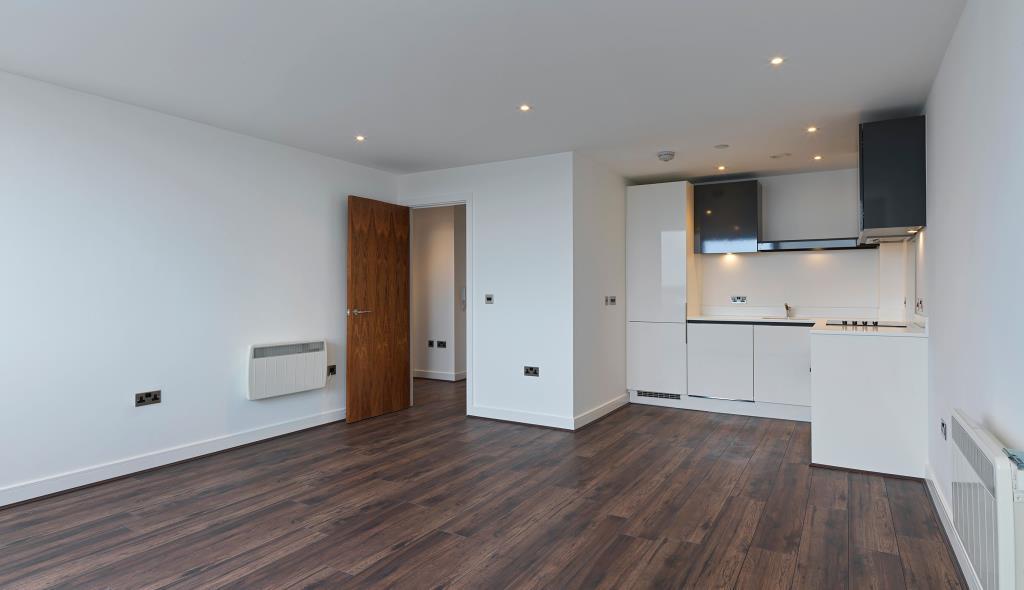 Churchill Way, Basingstoke, RG21 1 bed apartment - £900 pcm (£208 pw)