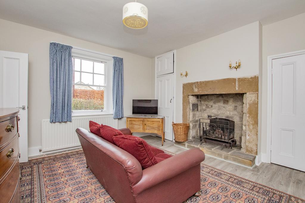 Newcastle Road, Corbridge NE45 2 bed detached bungalow - £1,300 pcm (£ ...