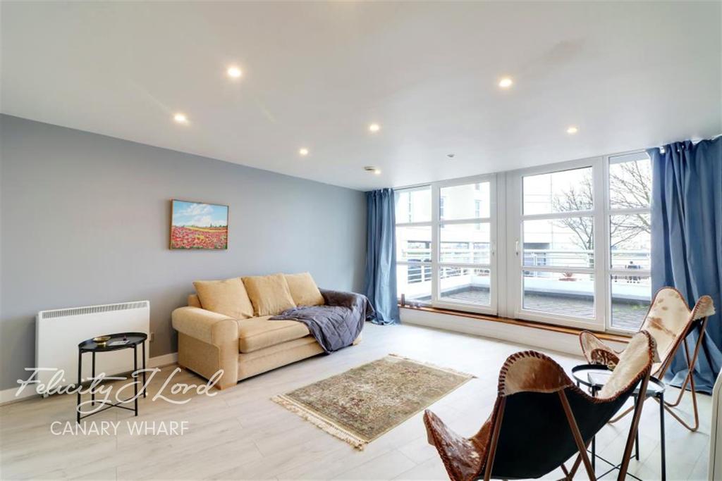 Pierhead Lock, E14 1 bed flat - £1,300 pcm (£300 pw)