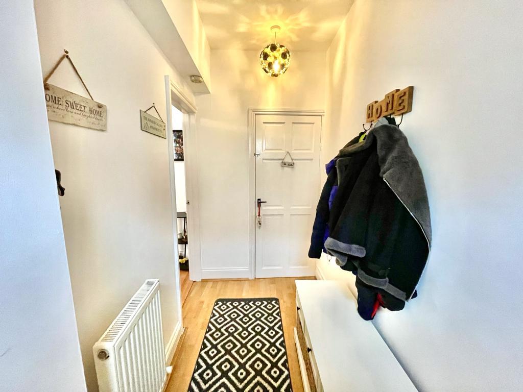 CORK STREET, ECCLES, MAIDSTONE, KENT... 2 bed flat - £185,000