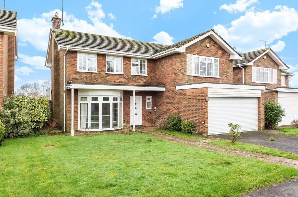 Leyton Lea, Cuckfield, RH17 4 bed detached house - £740,000