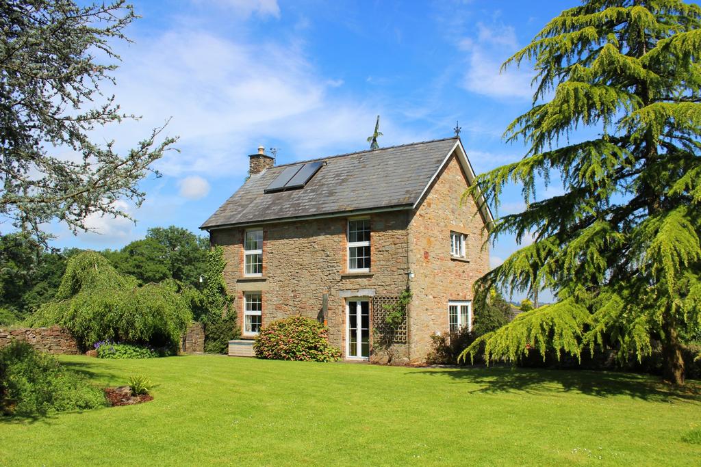 Llancau Cottage, Perrygrove Road... 3 bed house - £570,000
